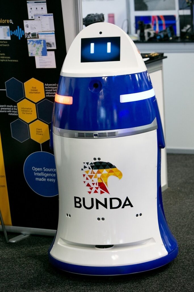 BUNDA SECURITY ROBOT - Security Expo